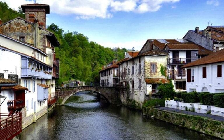 ¿Cómo llegar a Roncesvalles? | Viajes Camino de Santiago